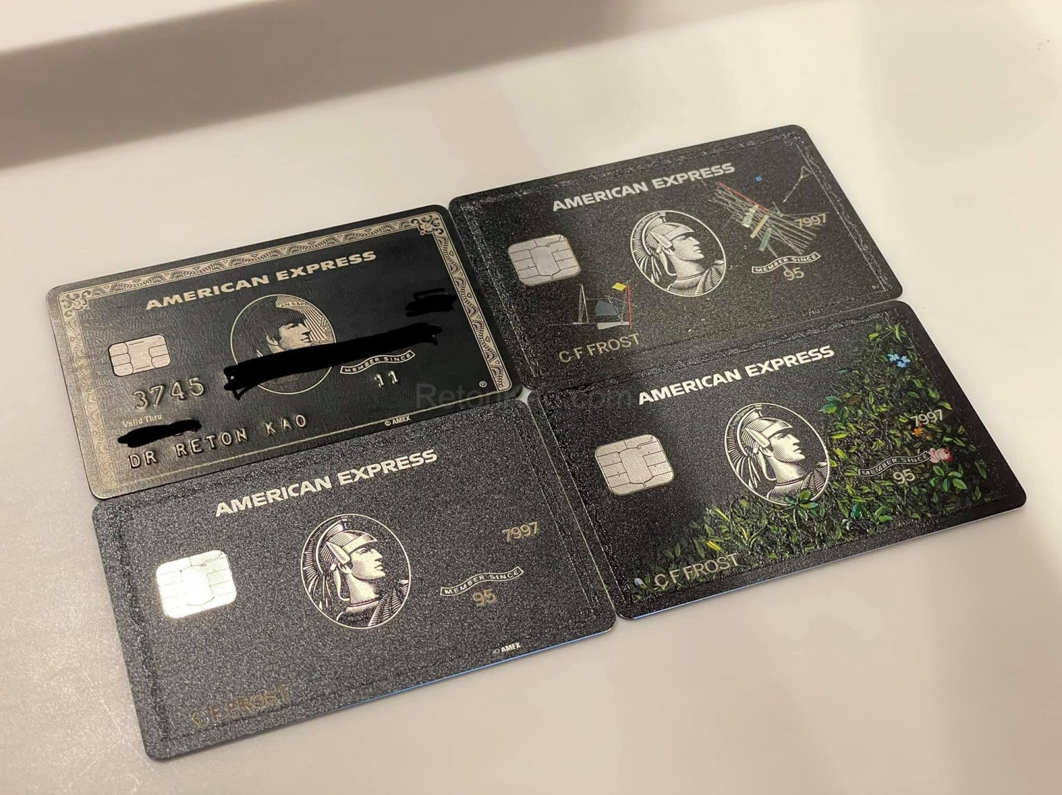 [專題]美國運通 Centurion 藝術特別版卡面與 Prada 感應付款手環 · 高睿騰的環旅漫遊